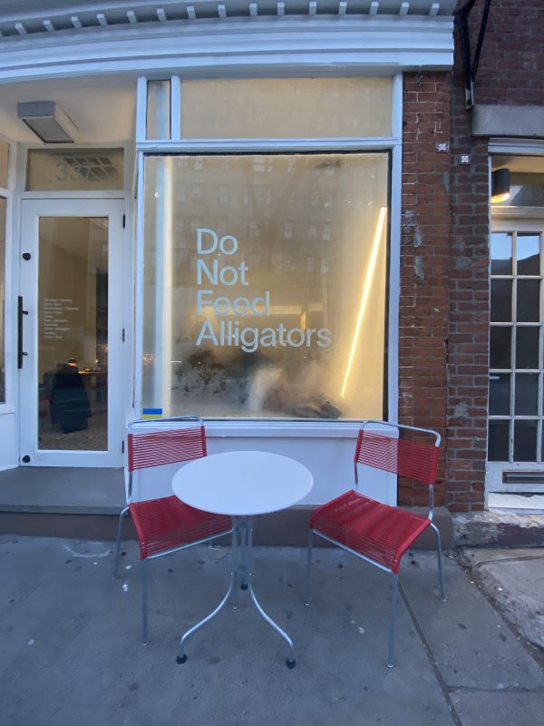 真のニューヨーカーが集うオシャレタウンWest Village #ニューヨークシティ #カフェバー - NYLONブログ（ファッション ...